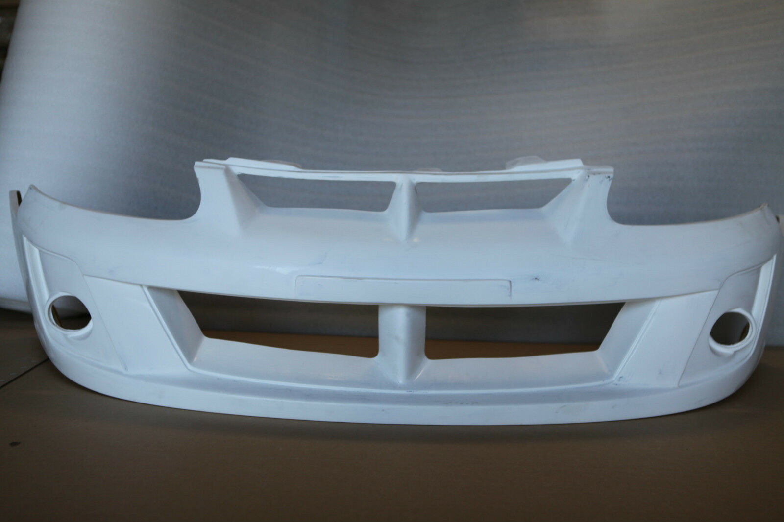 VZ CONVERSION BODY KIT FOR HOLDEN COMMODORE VT SEDAN (FITS VT HEADLIGHTS)