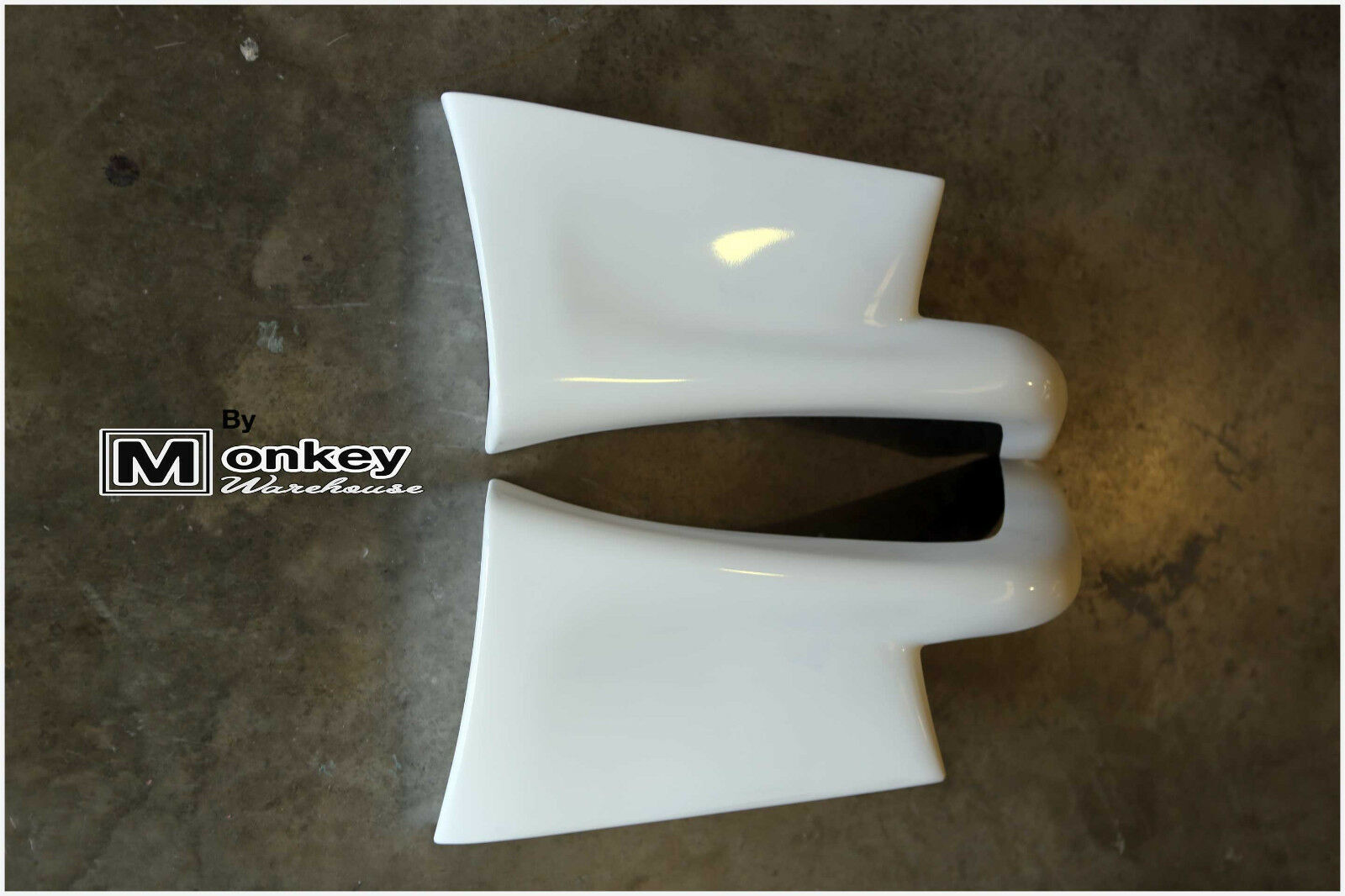 R32 GTR STYLE REAR PODS SUIT NISSAN R32 SKYLINE 2 DOOR COUPE BY MONKEY