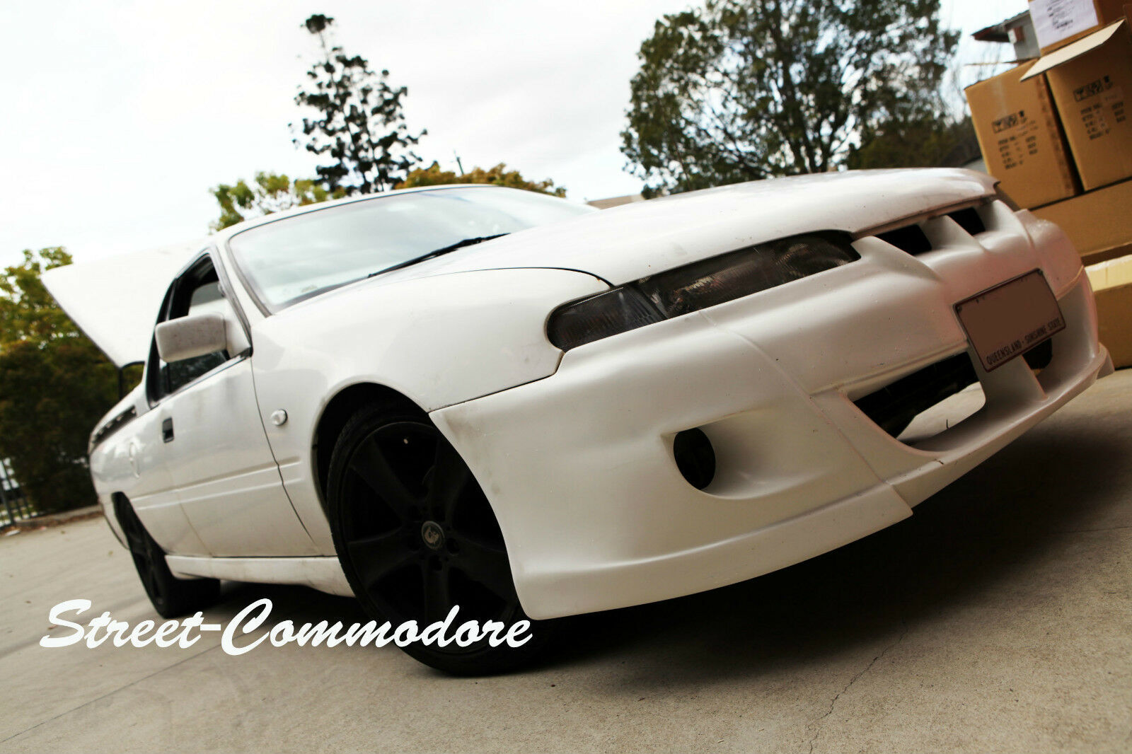 BRAND NEW FRONT BUMPER COVERSION BODY KIT FOR VS VR COMMODORE SEDAN UTE ...