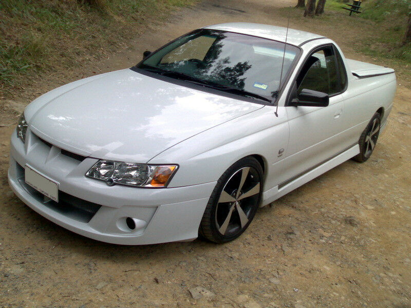 Conversion side skirts body kit made for Holden VY/VZ Commodore Wagon ...