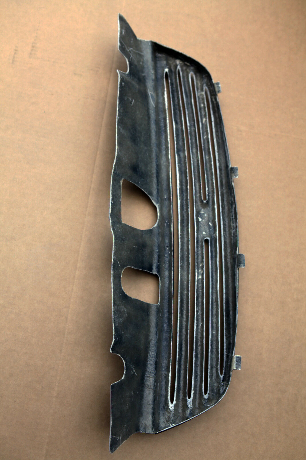 GROUP 3 BONNET GRILL/ GRILLE HOLDEN COMMODORE VE SERIES 1- SEDAN/UTE ...