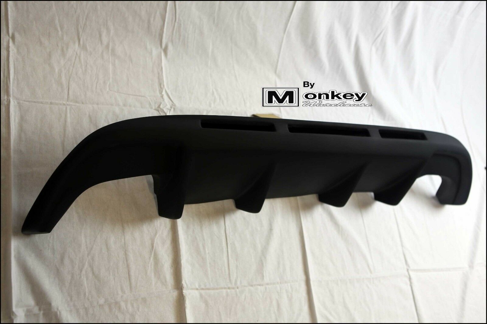 SHARK FIN REAR BUMPER TWIN DIFFUSER FORD FALCON FG 2008-2013 SEDAN XR ...