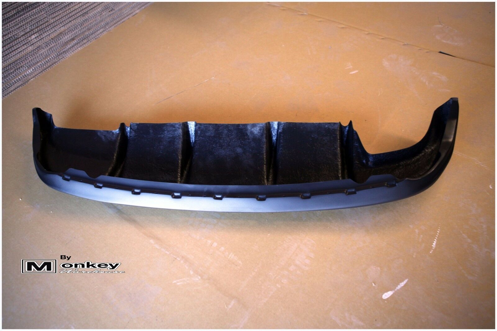 FORD FG FALCON REAR BUMPER DIFFUSER WITH "SINGLE" EXHAUST OUTLET XR6/XT ...