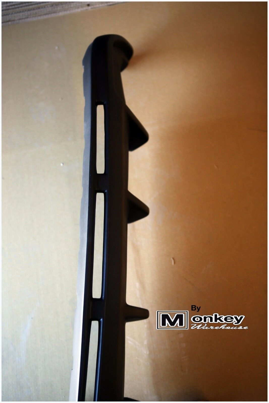 FORD FG FALCON REAR BUMPER DIFFUSER WITH "SINGLE" EXHAUST OUTLET XR6/XT ...