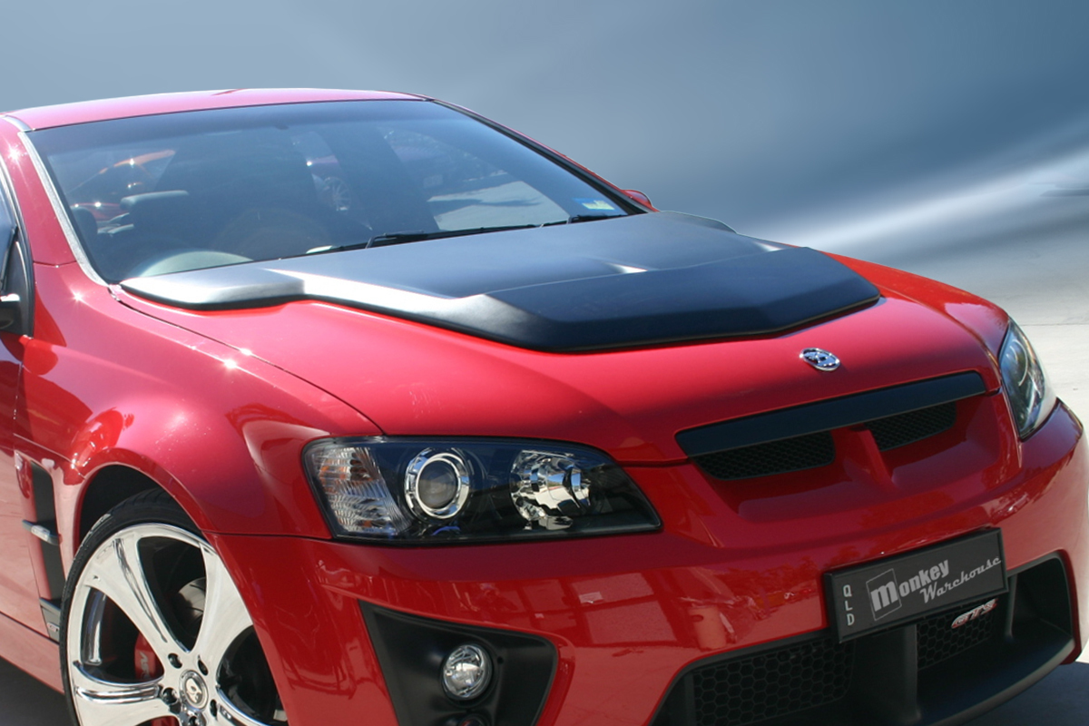 WALKINSHAW BONNET SCOOP FOR HOLDEN VE CALAIS/BERLINA SERIES 1 AND 2